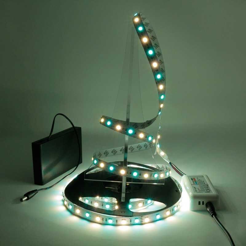 Kit ruban LED RGB+WW à piles 60LED/m 2m50 avec contrôleur RF
